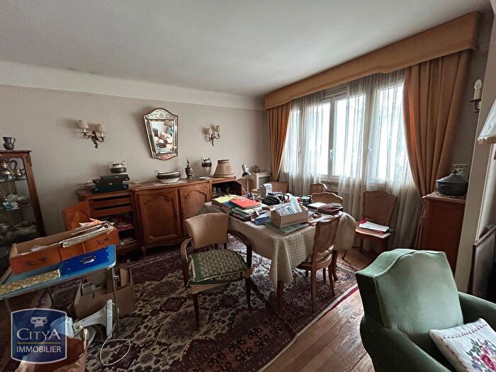 Appartement à vendre - Paris e , Violet, Commerce - 4 pièces - 2 chambres