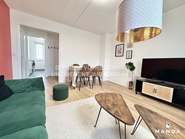 Appartement à louer - Champigny-sur-Marne, Les Mordacs, Coeuilly - 4 pièces - 3 chambres