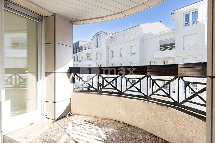 Appartement 3 pièces à vendre - Courbevoie, Bécon