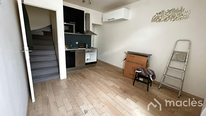 Maison à vendre - Méry-sur-Oise - 3 pièces - 2 chambres