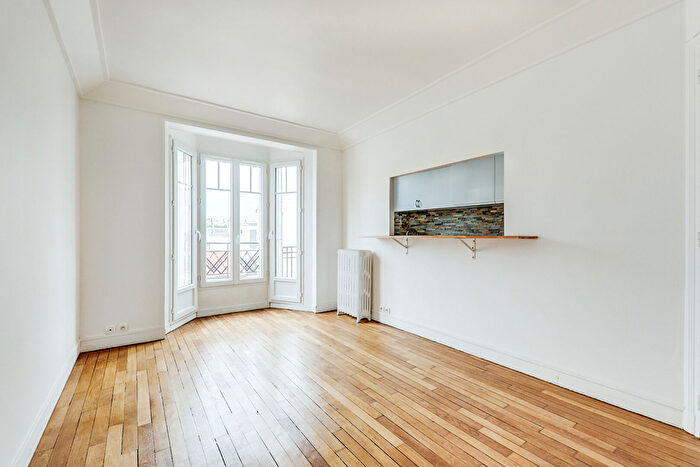 Appartement 2 pièces à Paris 14ème, Jean Moulin, Porte dOrléans, à vendre