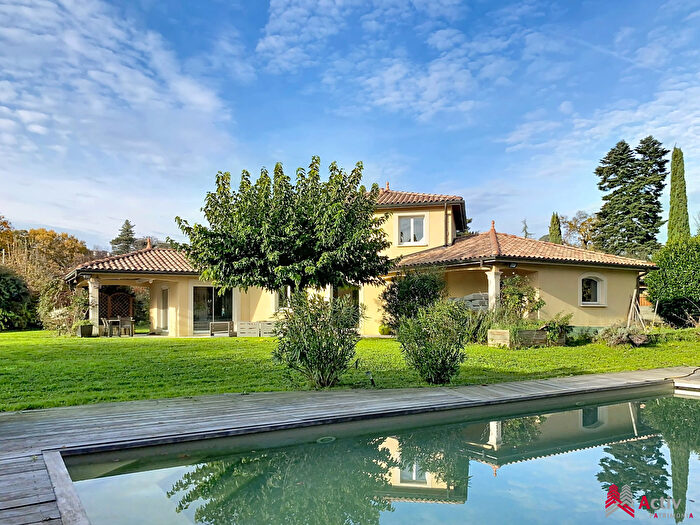 Maison à vendre - Saint-Cyr-au-Mont-dOr - 9 pièces - 5 chambres
