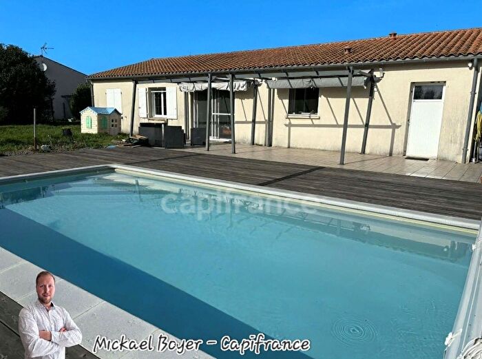 Maison à vendre - Saint-Pierre-de-lIsle - 4 pièces - 3 chambres