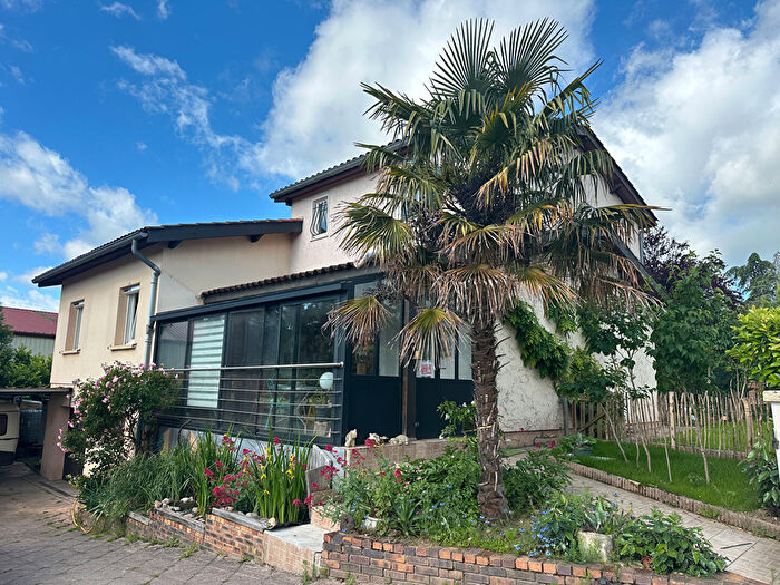Maison 8 pièces à Grézieu-la-Varenne, à vendre