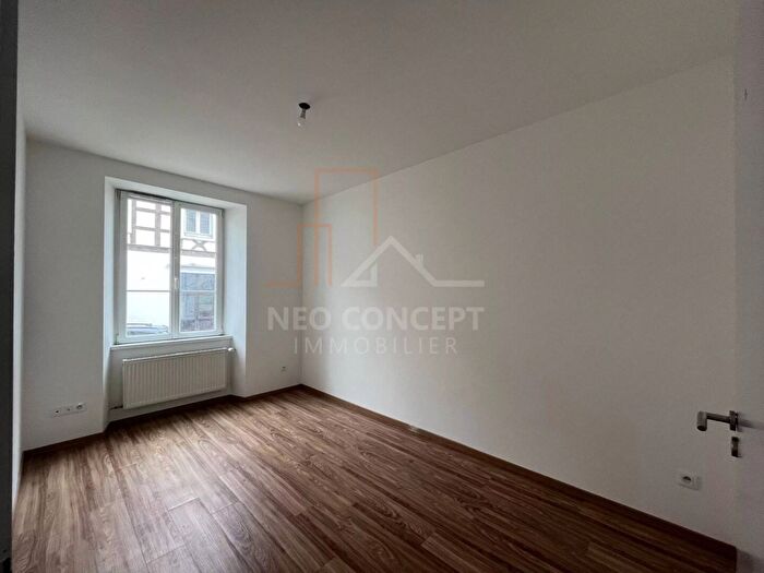 Maisons à vendre et appartements à louer - 3