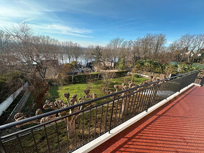 Maison à vendre - Gien, Centre-ville - 7 pièces - 6 chambres