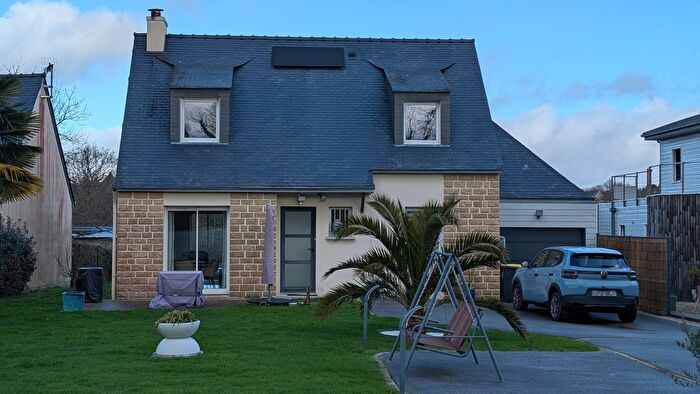 Maison à vendre - Rosporden - 6 pièces - 4 chambres