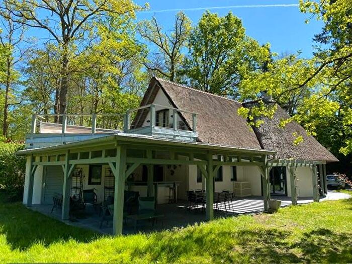 Maison 6 pièces à louer à Ouest, Lamorlaye