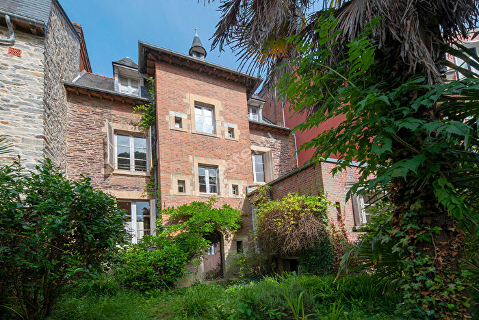 Quartiers Centre, Fougères, Sévigné - Maison 8 pièces à vendre