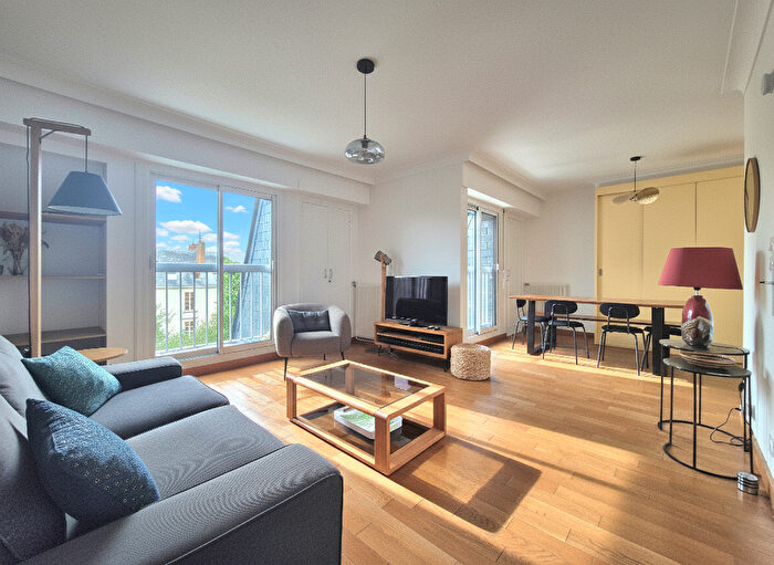 Appartement à louer - Nantes, Centre-ville - 3 pièces - 2 chambres