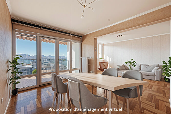 Appartement à vendre - Sainte-Foy-lès-Lyon, La Plaine, Chantegrillet - 6 pièces - 4 chambres