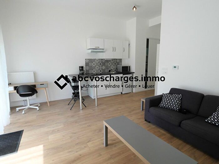Appartement 1 pièce à Loos, Centre-ville, à louer