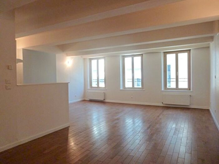 Appartement à louer - Nancy, Centre-ville, Charles III - 2 pièces - 1 chambre