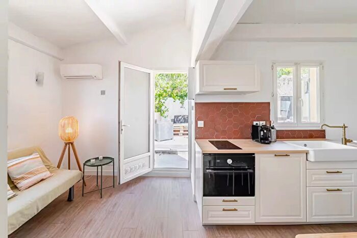 Appartement à louer - La Ciotat - 3 pièces - 2 chambres