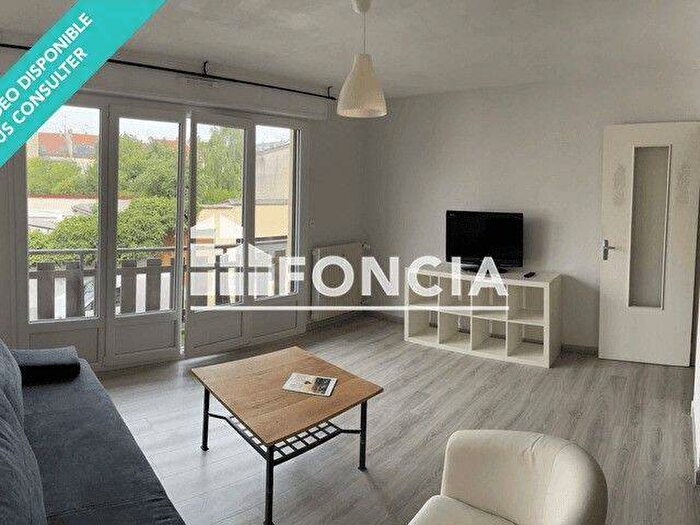 Chemin Vert-Europe, Reims : Appartement 1 pièce à louer