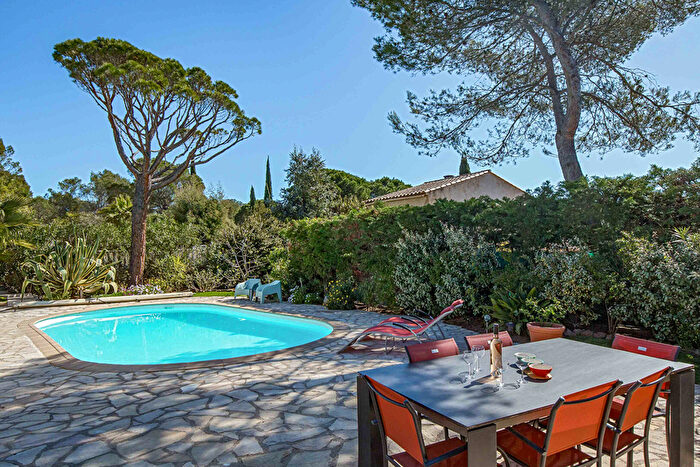 Maison à vendre - Saint-Raphaël, Valescure, Vaulongue - 6 pièces - 3 chambres