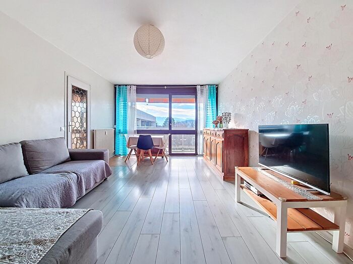 Appartement à vendre - Chambéry, Centre-ville - 4 pièces - 3 chambres