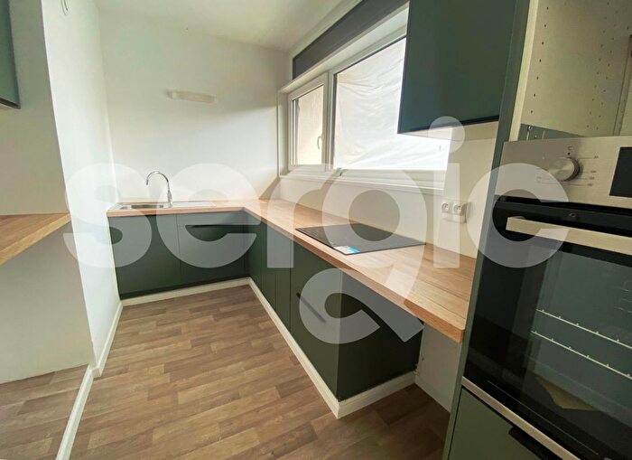 Lille, Saint-Maurice, Pellevoisin : Appartement 1 pièce à louer