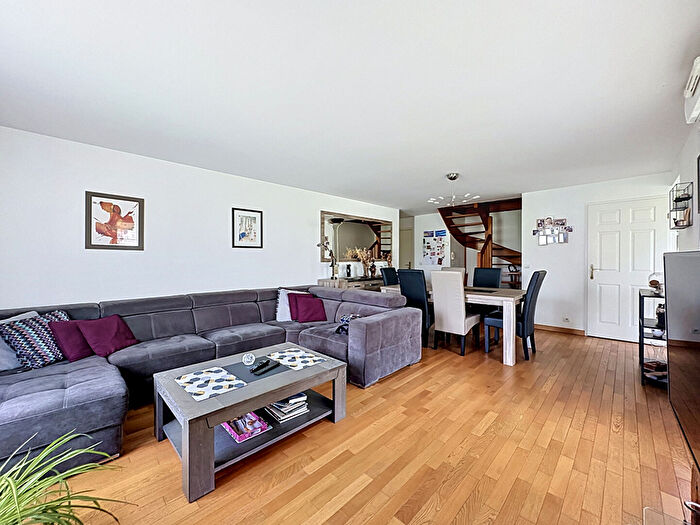 Appartement 5 pièces à vendre à Émerainville