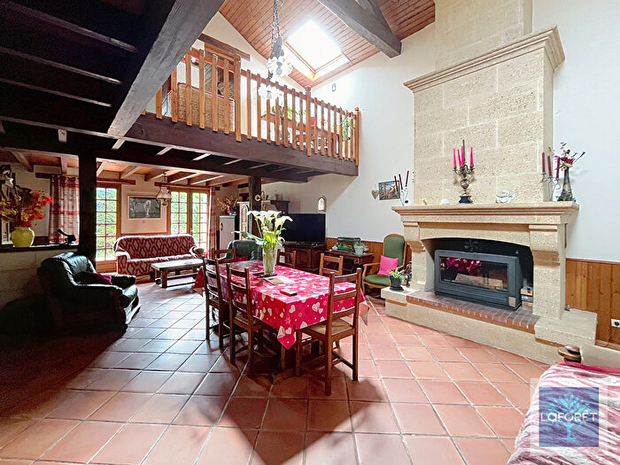 Maison à vendre - Cars - 5 pièces - 4 chambres