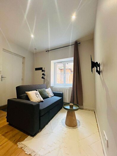 Appartement à louer - centre Ville-La Chartonnière-La Barre, Villefranche-sur-Saône - 2 pièces - 1 chambre