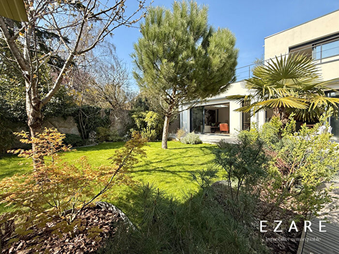 Maison à vendre - Dijon, Montchapet - 7 pièces - 5 chambres