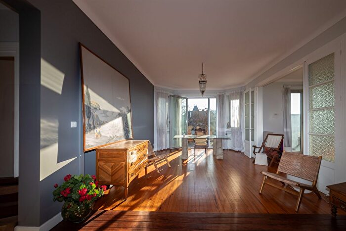 Appartement à vendre - Clermont-Ferrand, Jaude, Fontgiève Saint-Alyre - 3 pièces - 1 chambre