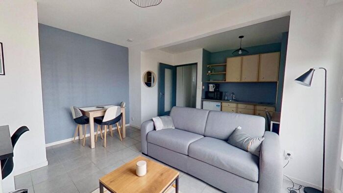 Appartement à louer - Saurupt-Clémenceau, Nancy - 1 pièce