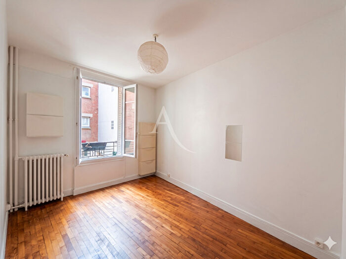 Montreuil, Solidarité, Carnot : Appartement 1 pièce à vendre