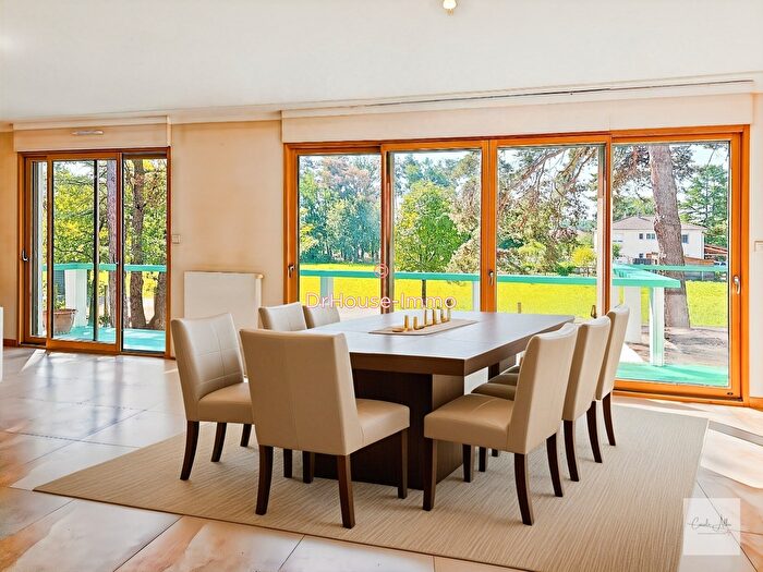 Peschadoires : Maison 9 pièces à vendre