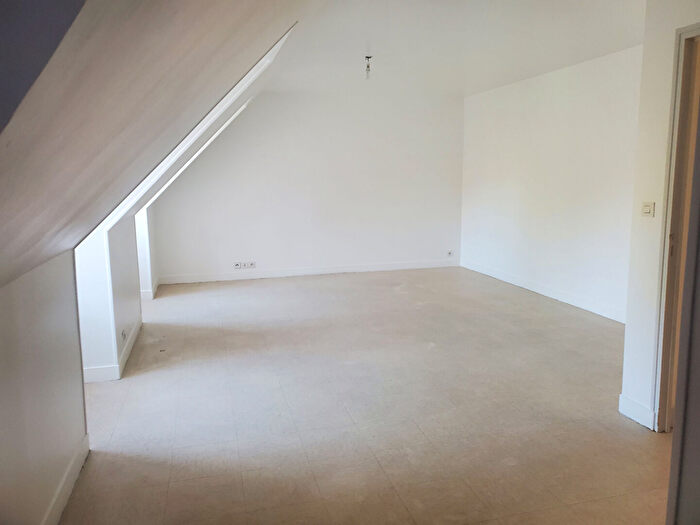 Appartement à louer - Étampes, Saint-Martin, Saint-Gilles - 3 pièces - 2 chambres