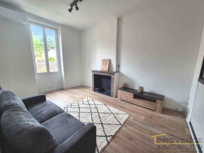 Appartement à vendre - Montélimar, Centre-ville - 2 pièces - 1 chambre