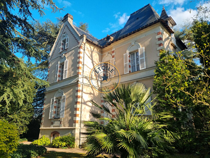Mûrs-Erigné : Maison 6 pièces à vendre