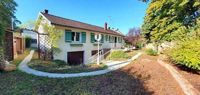 Maison 8 pièces à Saint-Ouen-l'Aumône, Maubuisson, à vendre