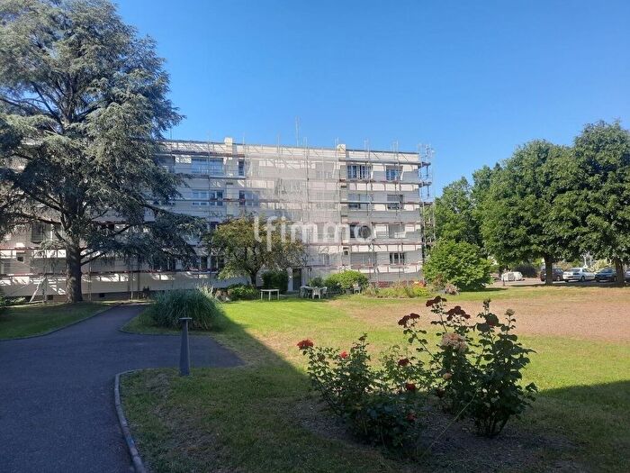 Appartement 5 pièces à Strasbourg, Neuhof, à vendre