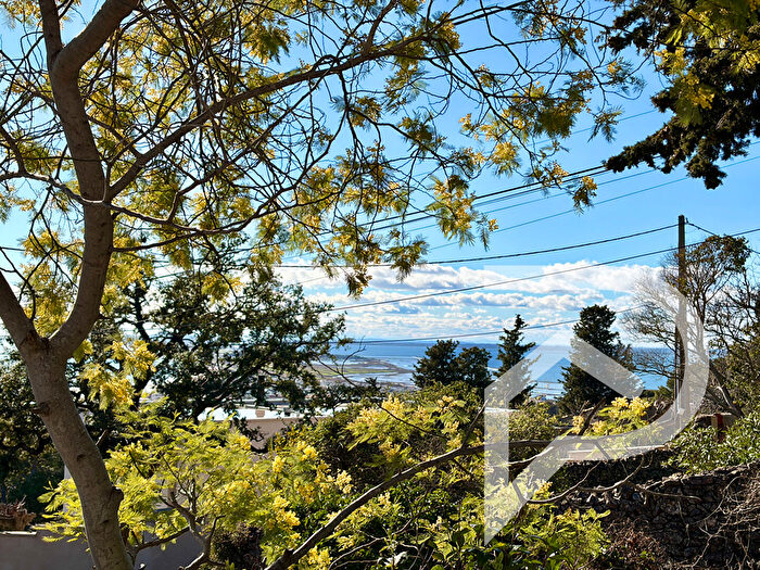 Maison à vendre - Sète, Saint-Clair - 3 pièces - 2 chambres