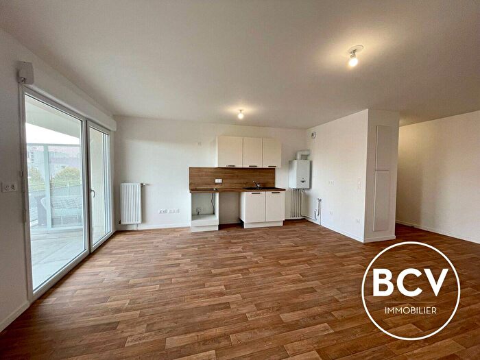 Centre Ancien, Lucé : Appartement 3 pièces à louer