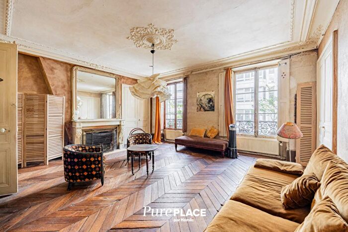 Paris 10ème, Porte Saint-Martin, Paradis : Appartement 5 pièces à vendre