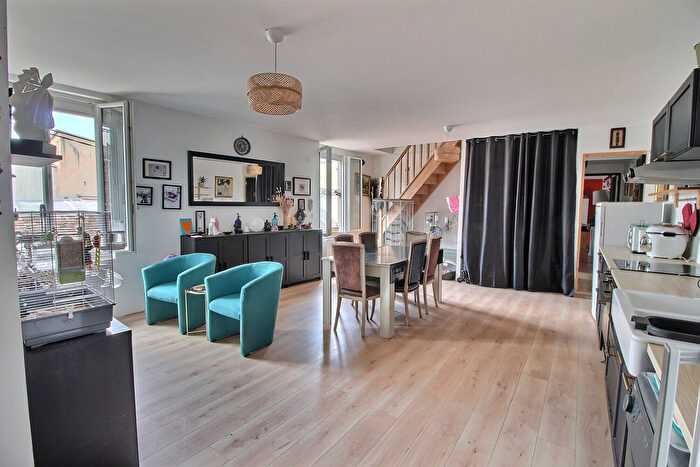 Maison à vendre - Nogent-le-Roi - 5 pièces - 3 chambres