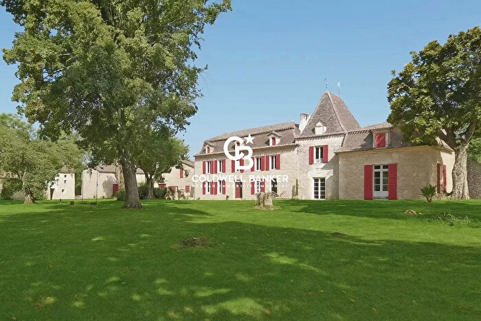 Maison 18 pièces à Sainte-Foy-la-Grande, à vendre