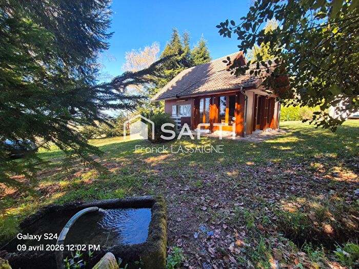 Maison à vendre - Saint-Pierre-la-Bourlhonne - 3 pièces - 2 chambres