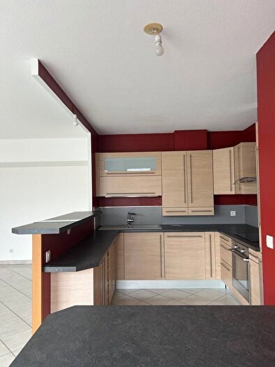 Appartement à louer - Gratte Ciel, Villeurbanne - 4 pièces - 3 chambres