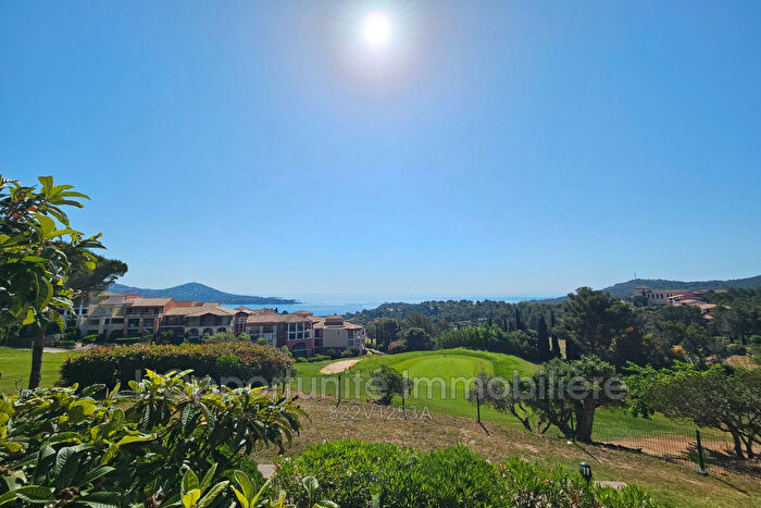 Appartement 3 pièces à vendre à Saint-Raphaël, Dramont