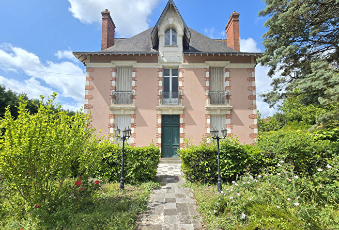Maison 10 pièces à vendre - Sablé-sur-Sarthe