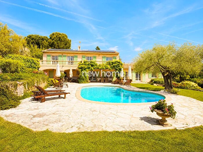 Maison 6 pièces à vendre - Valbonne