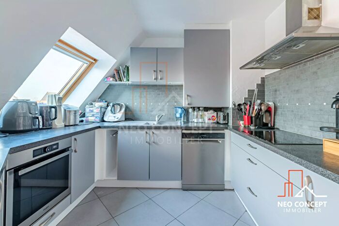 Appartement à vendre - Herrlisheim - 4 pièces - 3 chambres