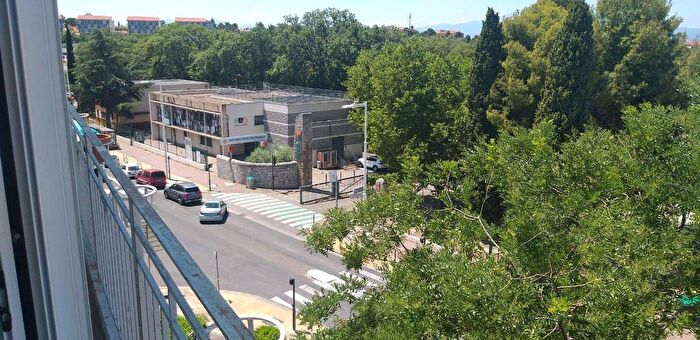 Appartement à louer - Perpignan - 5 pièces - 4 chambres