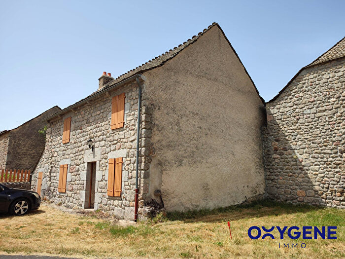 Maison à vendre - Aumont-Aubrac - 4 pièces - 2 chambres