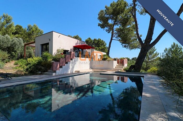Nîmes, Terres de Rouvière, L'Eau Bouillie : Maison 4 pièces à vendre