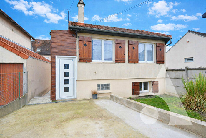 Maison à vendre - Herblay, Centre-ville - 4 pièces - 2 chambres